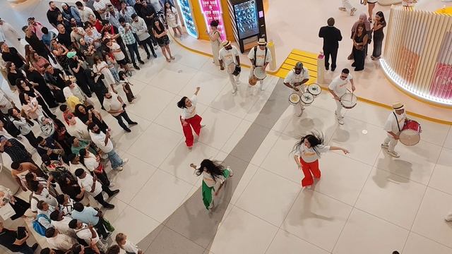 ОАЭ Дубай Молл 21.09.2025 Вака Вака