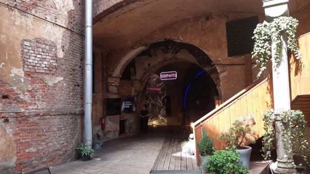 "КТО Б ОН БЫЛ?"... (Фото гр. "ЗАКОУЛИ ПЕТЕРБУРГА") - А. Рубинштейн "ДЕМОН" - Поёт Мария БИЕШУ)