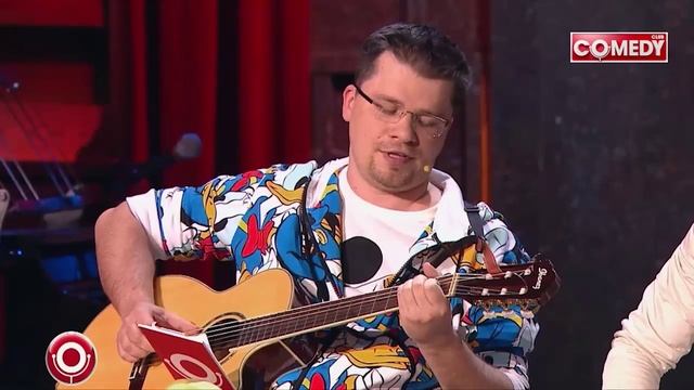 Смешное поздравление в стиле Comedy Club | Видео из фото и видео с озвучкой и приколами