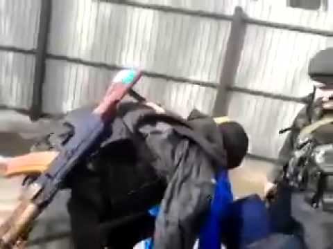 Беспредел оккупантов, Правый сектор хватает людей прямо на улице средь белого дня