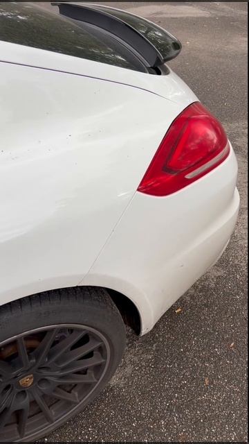 Почему цвет бампера отличается от цвета кузова авто!?