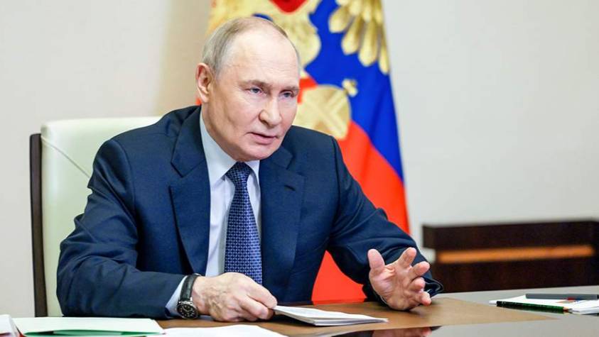 Путин проводит оперативное совещание с постоянными членами Совбеза. Трансляция