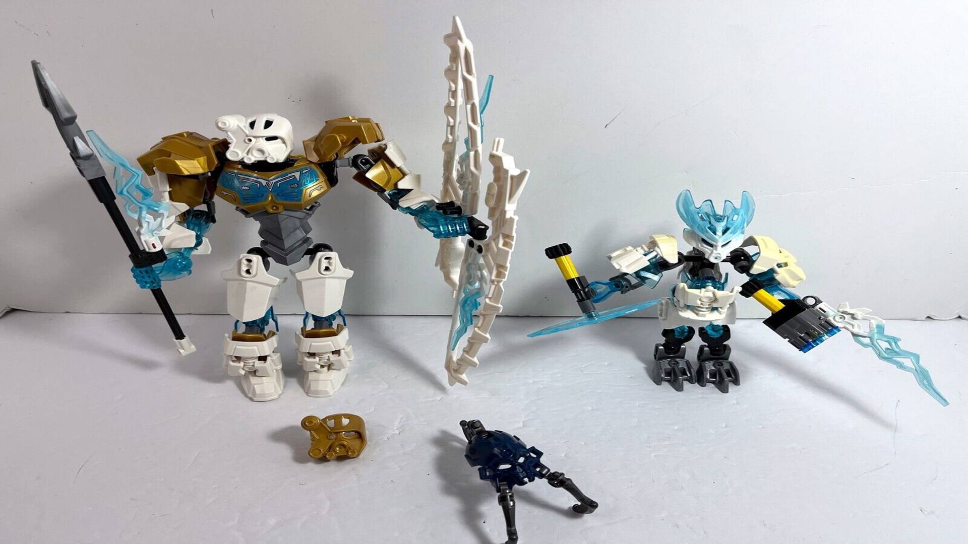 Lego Bionicle 70788 Мастер льда Копака с 70782 защитником льда