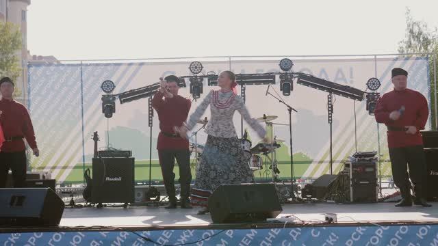 Ансамбля "Иванов цвет на дне города" Югорск.