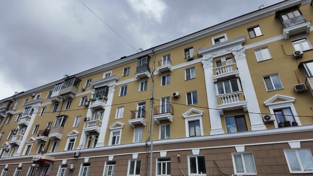 Во Владивостоке ремонтируют кровли, фасады и инженерные сети исторических зданий.