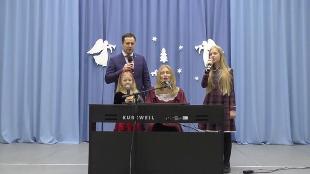 С рождеством тебя - Морозовы Александр, Лилия, Ангелина, Анна г. Красноярск