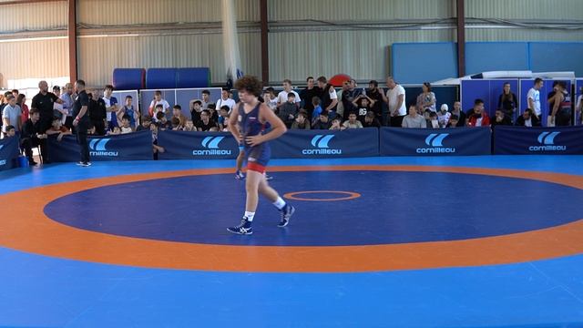 Греко-римская борьба. 48 кг. Финал Ткаченко Егор (Геленджик)-Манукян Эдуард (Сочи) 2013-2015 г.р.