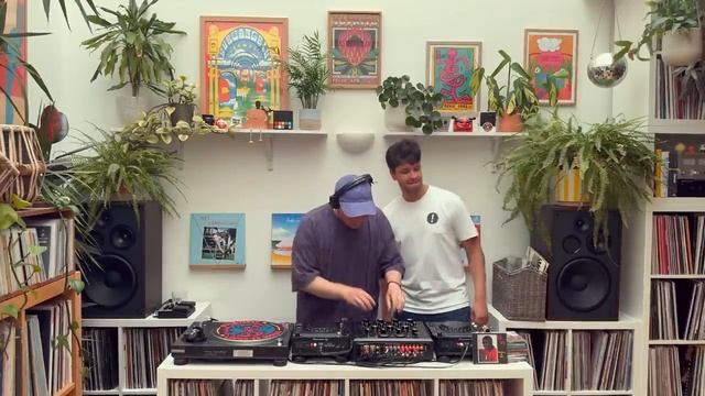 Discotheque Tropicale Loves To Boogie - PALOP Special (Cabo Zouk, Gumbé, Kizomba, Funana)