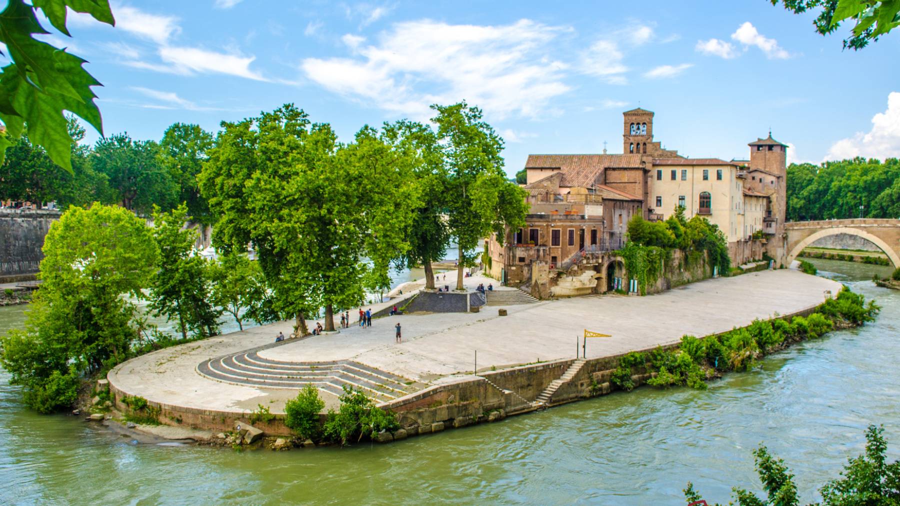 Rome Isola Tiberina & Trastevere