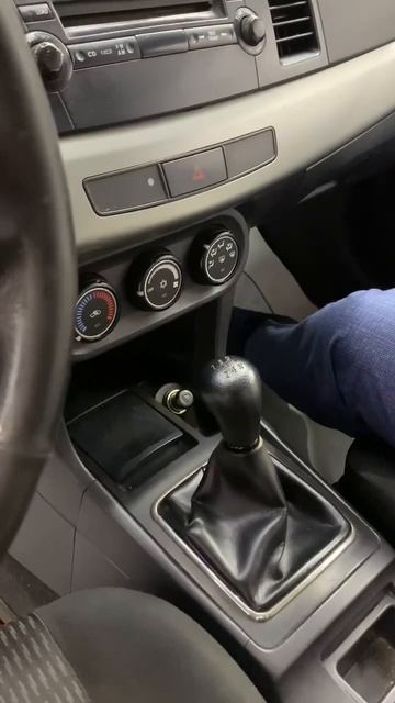 Mitsubishi Lancer 2012