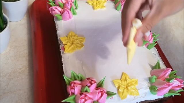 Торт на День Рождения\Торт с цветами\Украшение торта белково заварным кремом в домашних условиях