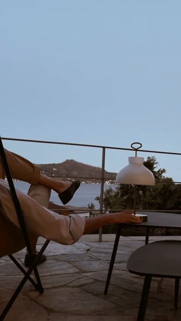 ARENZANO WIRELESS LAMP