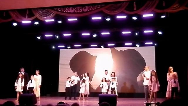 "Семья": финальный номер концерта ко Дню Кубанской семьи (г. Анапа, 23.09.2025)