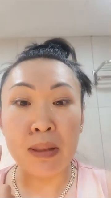 ОТЗЫВ. Омолаживающий спрей для лица с лифтинг эффектом.