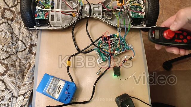 №97 Двойное управление платой гироскутера. Педаль и перехват управления радиопультом. Демо к заказу.