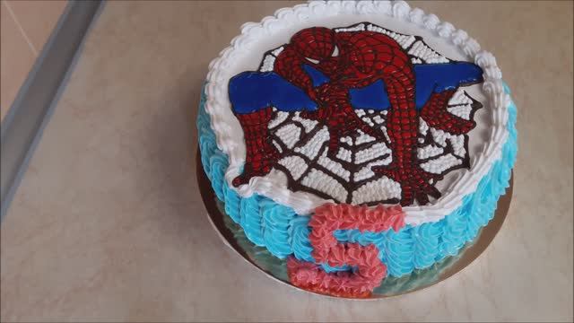 Шоколадный бисквитный торт с шоколадным кремом Торт на день рождения Украшение тортов кремом