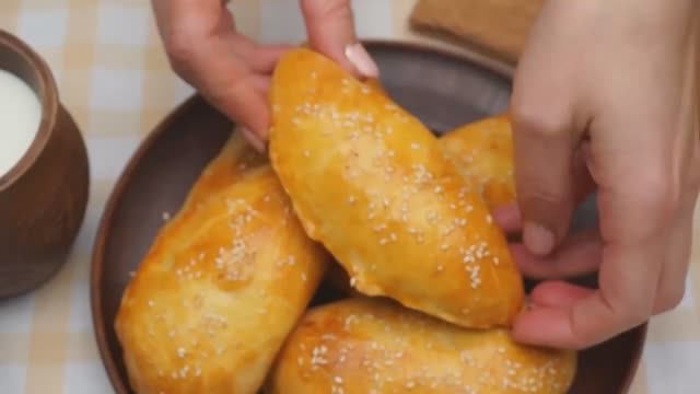 Турецкие пирожки с картошкой. Много начинки и мало теста. 😋