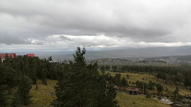 Бурятия. Улан-Удэ. Очень красивый вид на окрестности со стороны дацана Римпоче Бакши