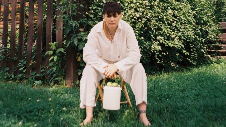 Emma M/ ТВ Полезное утро  «Холодна как снег»