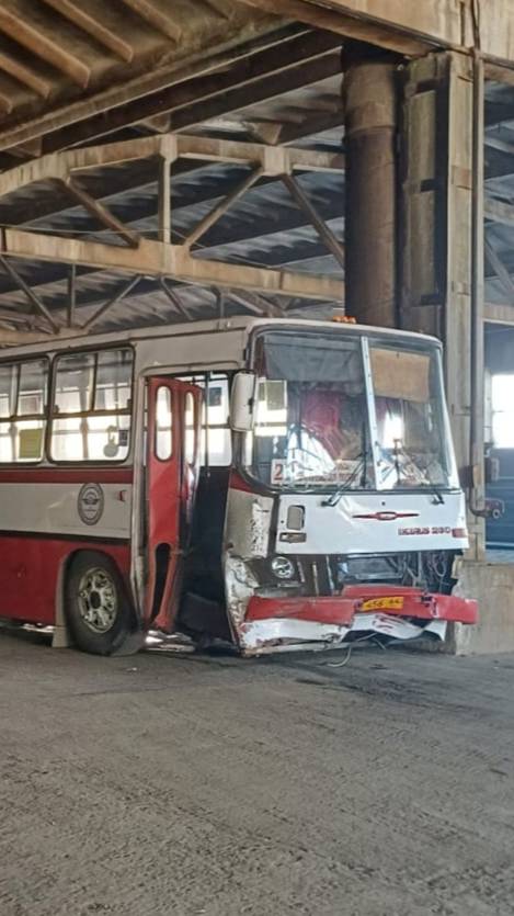 ⚫️ИКАРУС, РАЗБИТЫЙ В ДТП(((⚫️