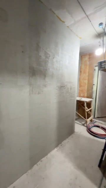 Обзор квартиры 110 м² в ЖК Настоящее: механизированная штукатурка стен
