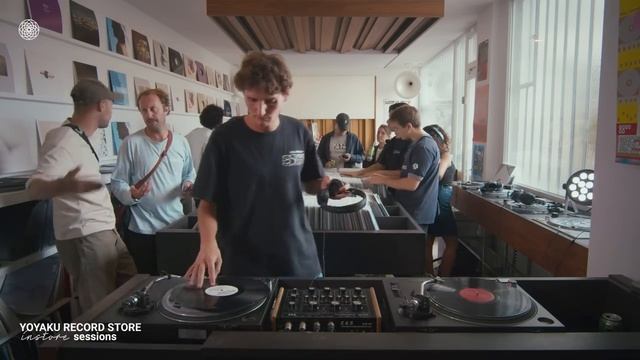 Labouts - Yoyaku instore session