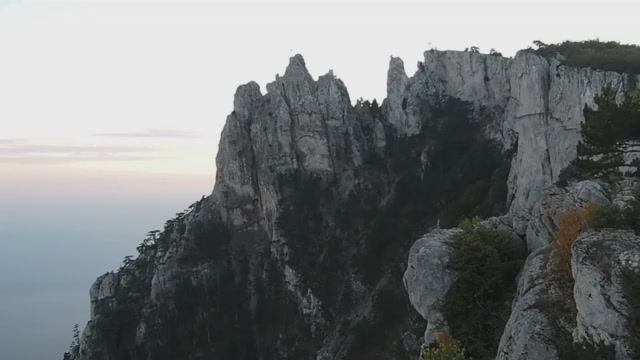 Смотровые площадки на горе Ай-Петри в Крыму.