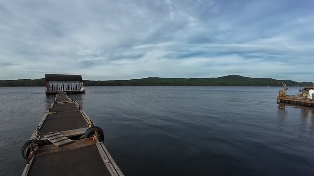 Русский остров, бухта Воевода  утро, Владивосток, август 2025.