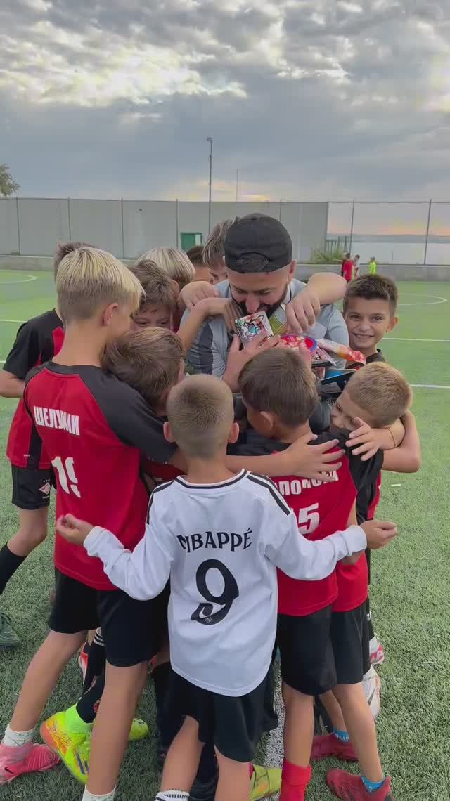 Поздравление нашего тренера с днем рождения