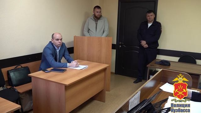 В Прокопьевске на 15 суток арестован водитель, севший за руль и лишенный права управления