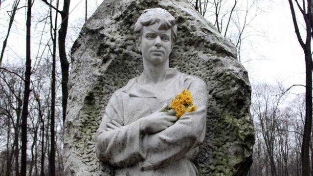 Любовь Нелен. Сергею Есенину