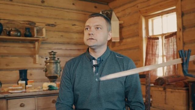 О лучине. Вы знаете, как делали лучину и как она горит?