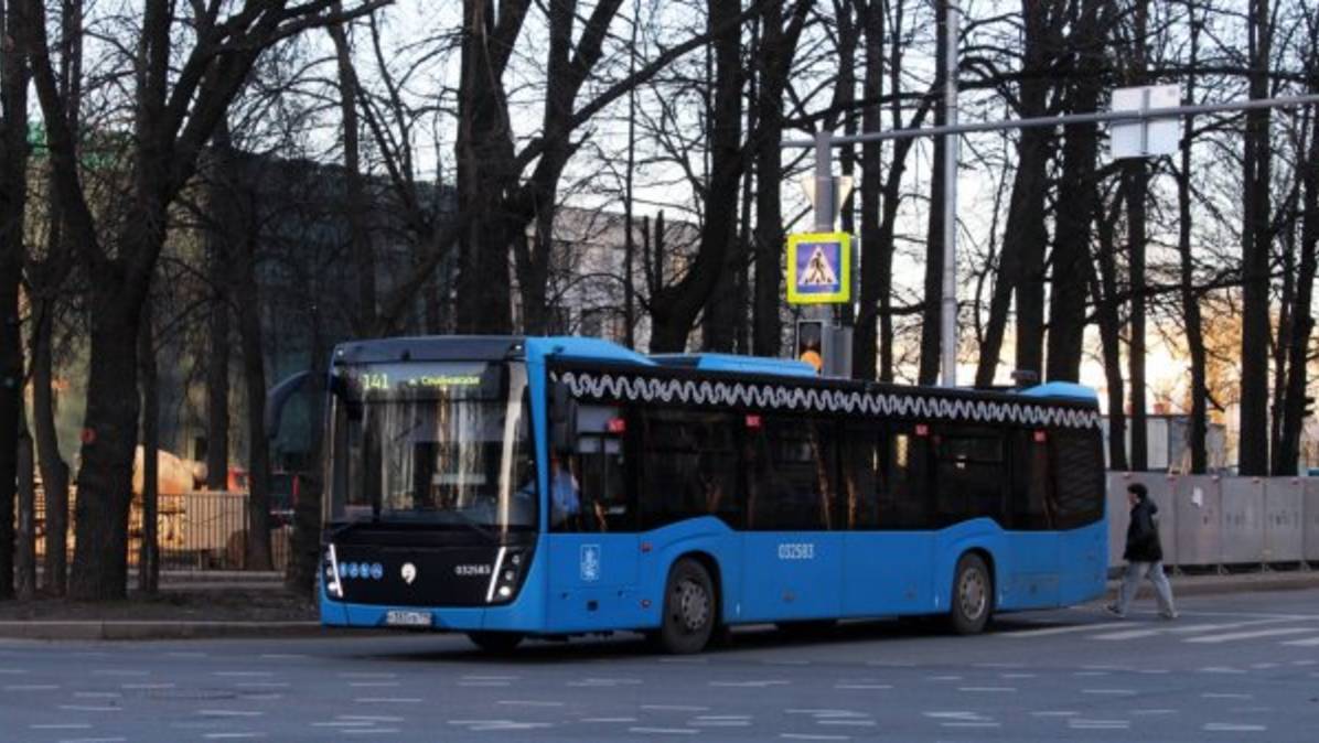 Москва. Поездка на автобусе НефАЗ-5299-40-52 № 032583, маршрут 125