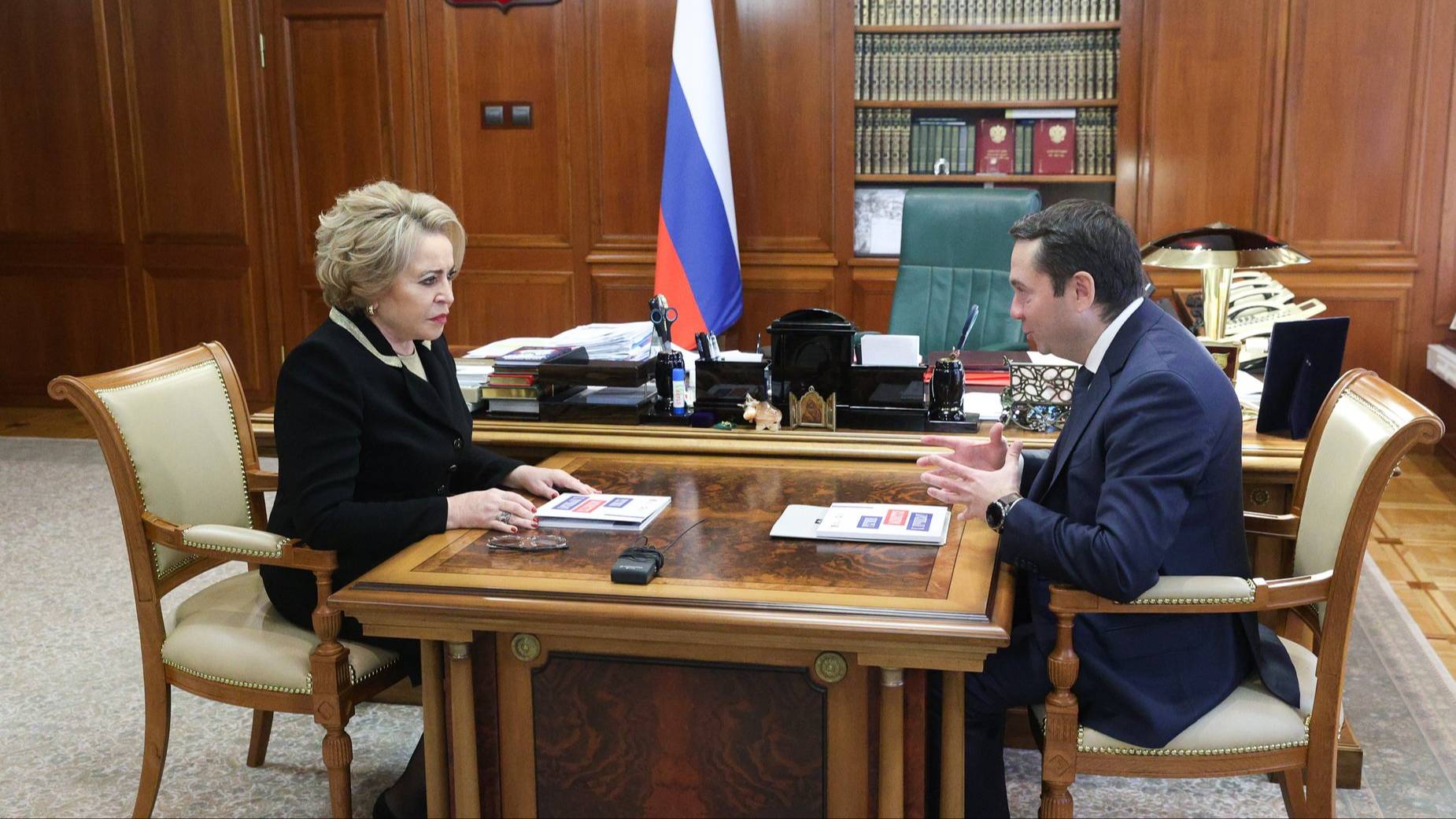 Валентина Матвиенко провела встречу с губернатором Мурманской области Андреем Чибисом