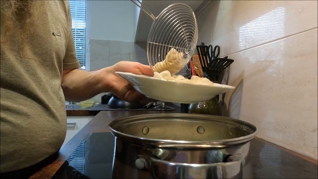 Когда мужчина остаётся за хозяйку. Часть 1. Пятница.