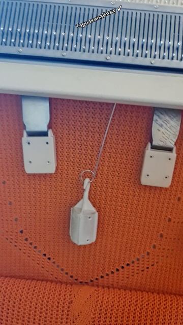 Улыбка! / Вязаное полотно в процессе вязания