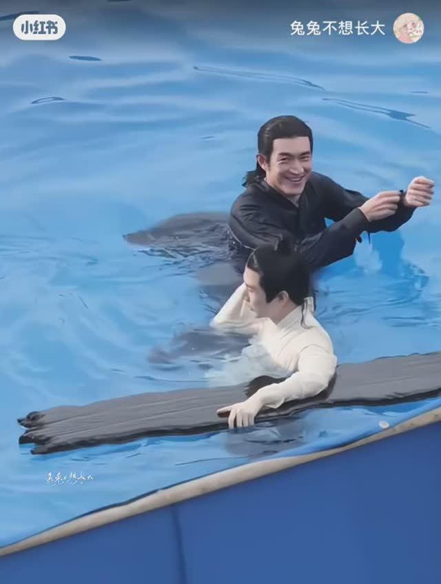 Закадровая съемка дорамы "Пятнадцать дней в двух столицах". Линь Гэнсинь и Чен И