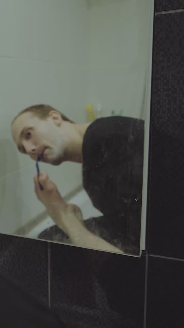 Паралимпиец. Жизнь без рук. 8ч