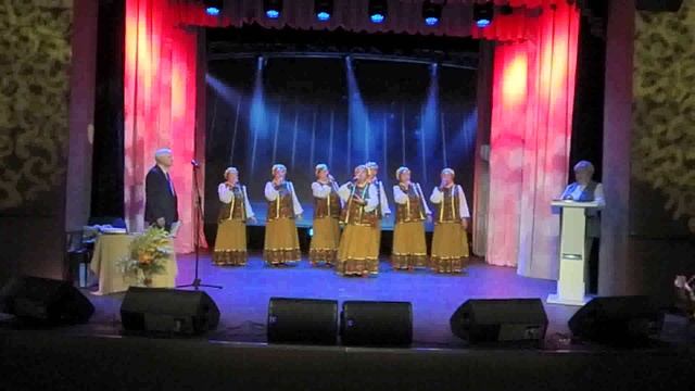 ТАНЦУЙ, КРАСИВАЯ! - вокальный ансамбль "Привокзальные узоры"