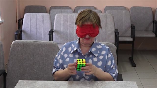 (7.10.2025) Соревнования по сборке кубика Рубика на скорость вслепую прошли в Комсомольском