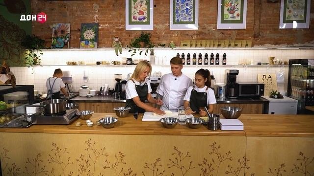 Цыплёнок жареный - Семья Гусевых. Тема - здоровье зубов