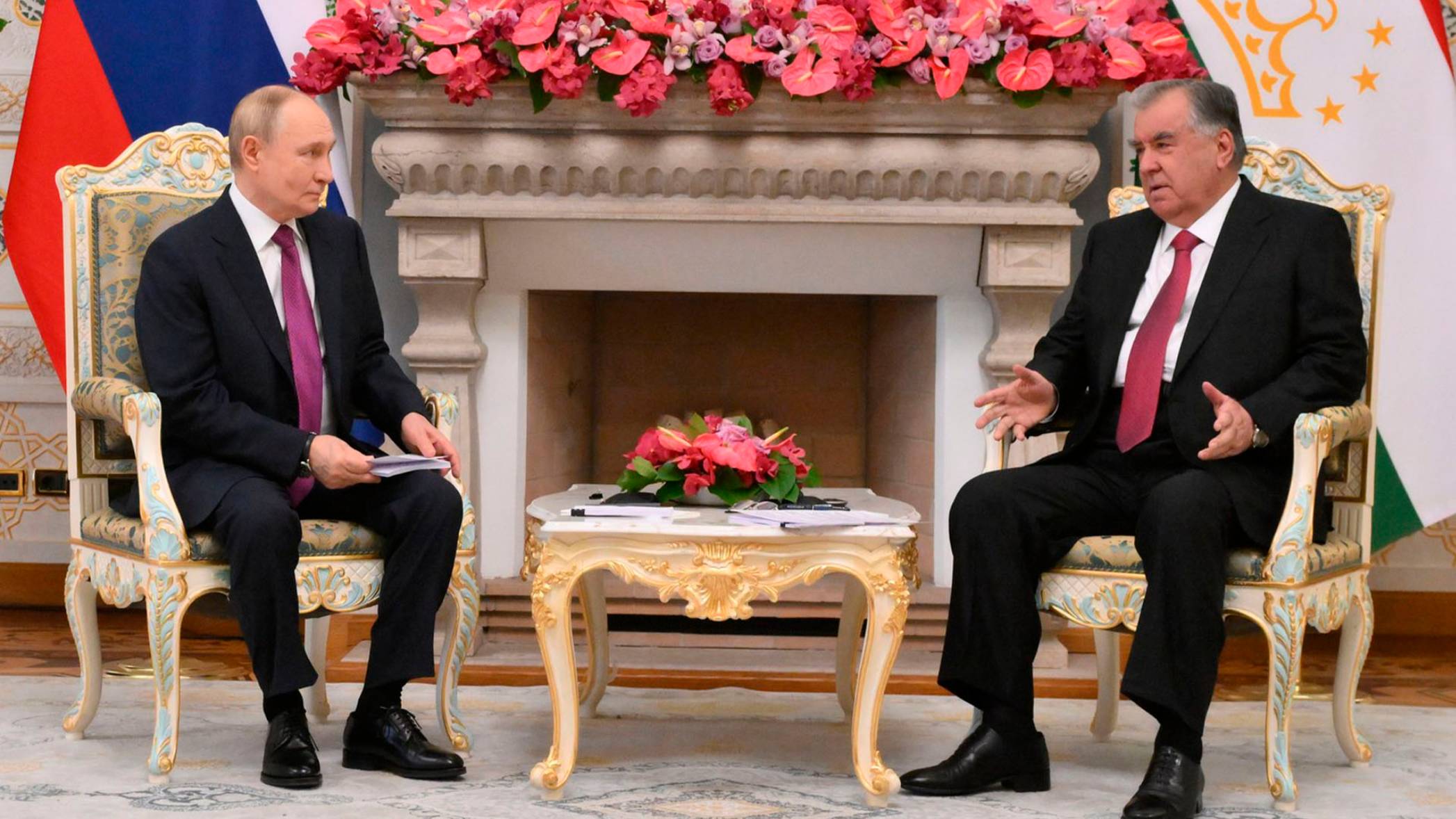 Путин: Россия и Таджикистан не просто партнеры, а близкие друзья