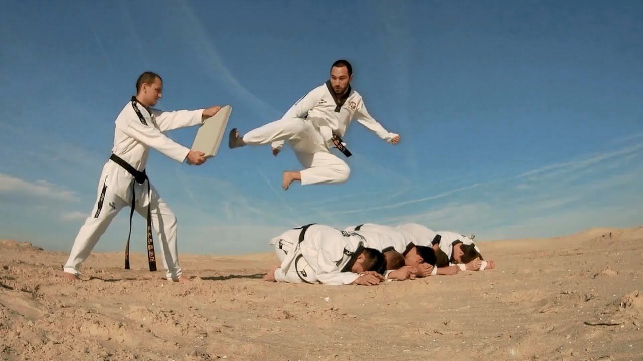 Фоновое видео. Трейлер канала "Martial Arts"