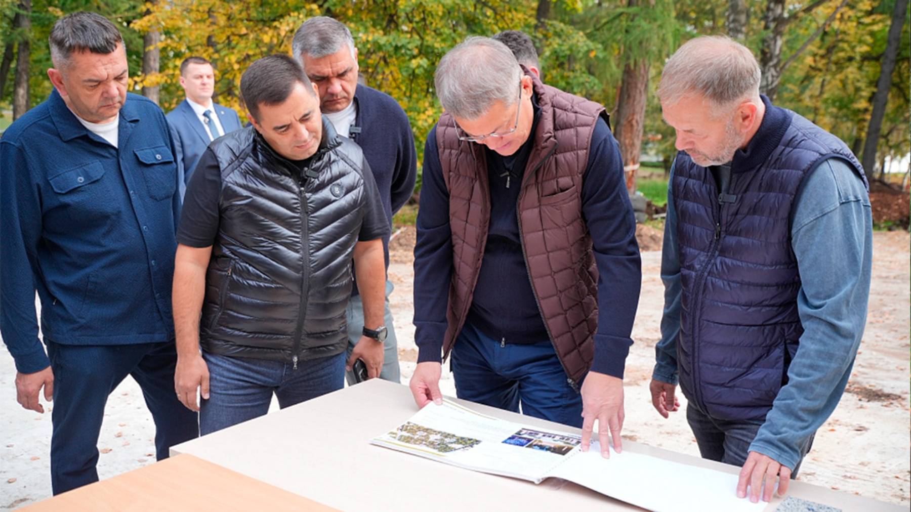 г. Уфа. Реконструкция парка им. Ленина. Арочный мост через реку Белую. Сентябрь 2025 г.