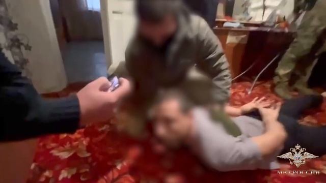 В Республике Крым полицейские задержали подозреваемых в разбойном нападении 11-летней давности