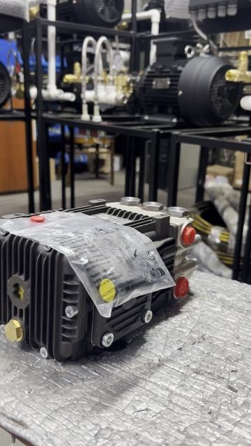 Насос высокого давления AR RK 15.28H N