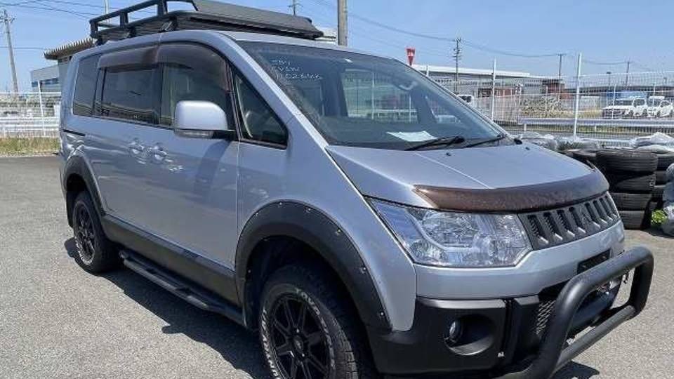 DELICA. Внедорожник с характером.