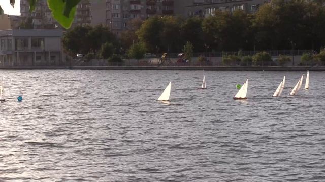 Астрахань 2025. Класс F5-E (1 метр) Гонка 8