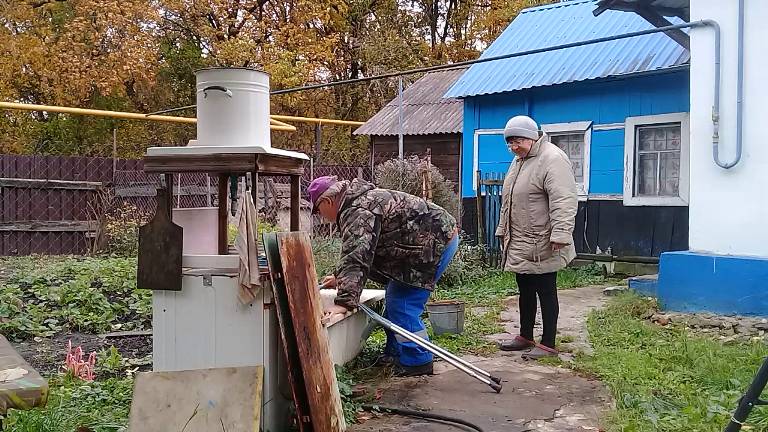 Жизнь в деревне 🏡 Сегодня 15.10.2025. Вдвоём веселее !
