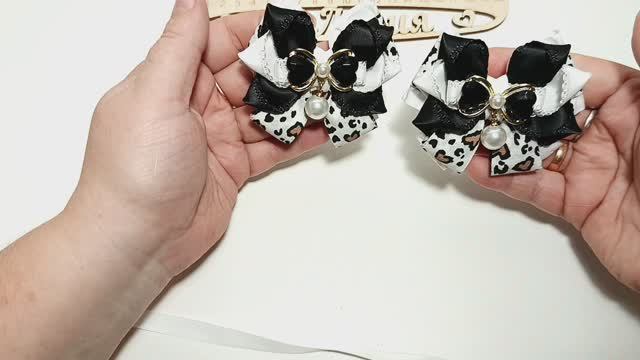 МК бантиков из ролика 16😍 стильные, модные и подойдут под любой образ юной модницы♥️ Мастер класс